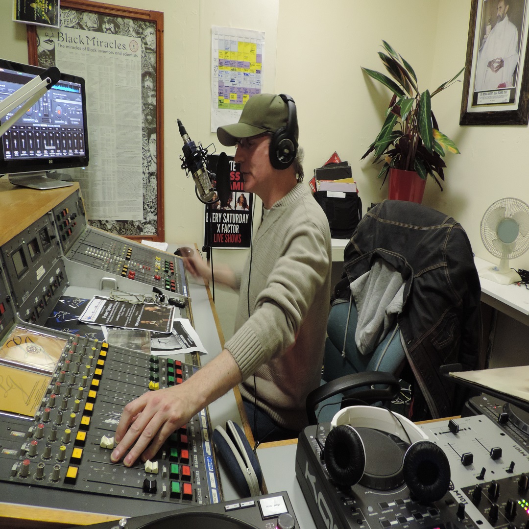 The Gordon West Show – KYBN Radio 98.10 FM